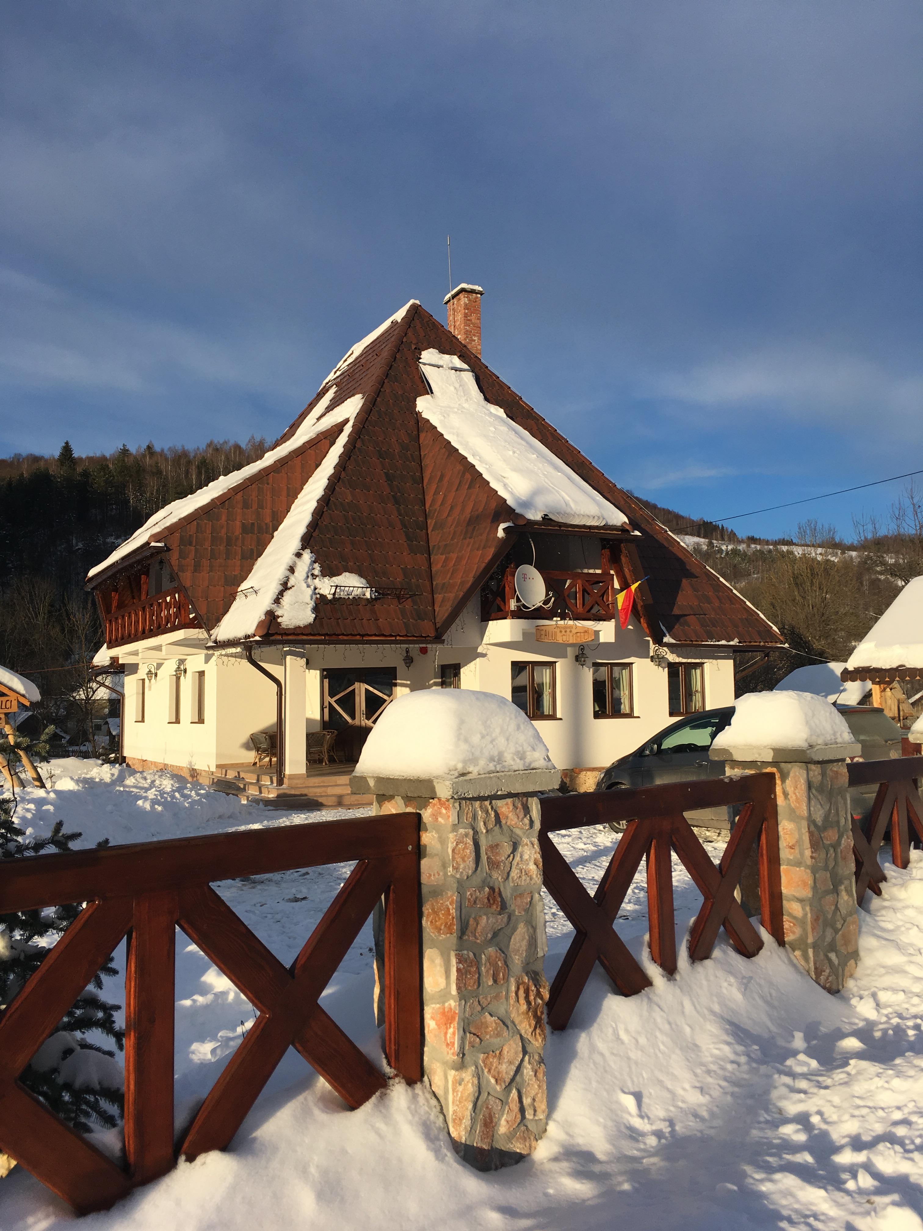 Cabana Dealul cu Melci din Apuseni | Cazare la cheie | inchiriere ...