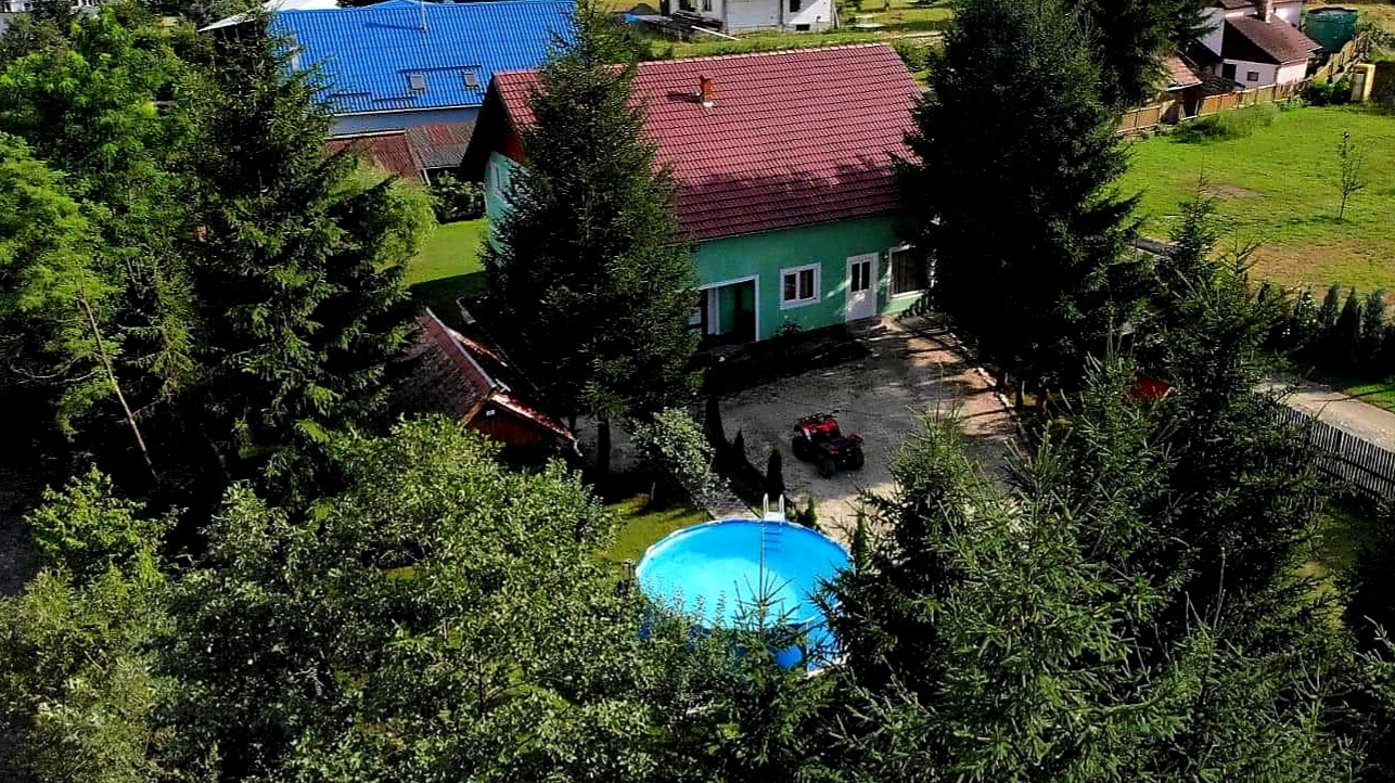 Cabana de inchiriat la cheie integral Cabane | Cazare la cheie ...